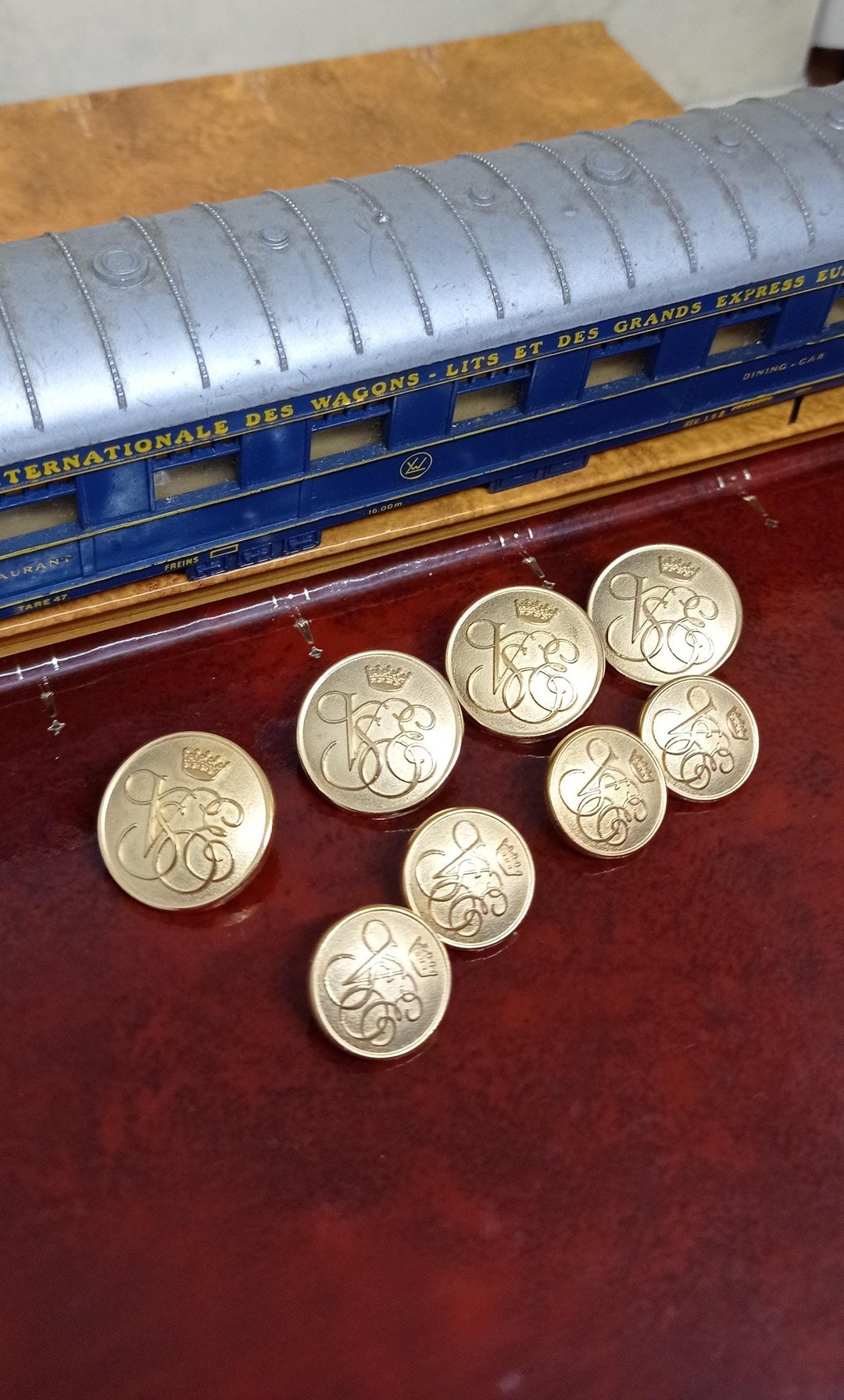 Orient Express Uniform Buttons, Set of 8. Mixed Sizes 1cm & 2 Cm ...