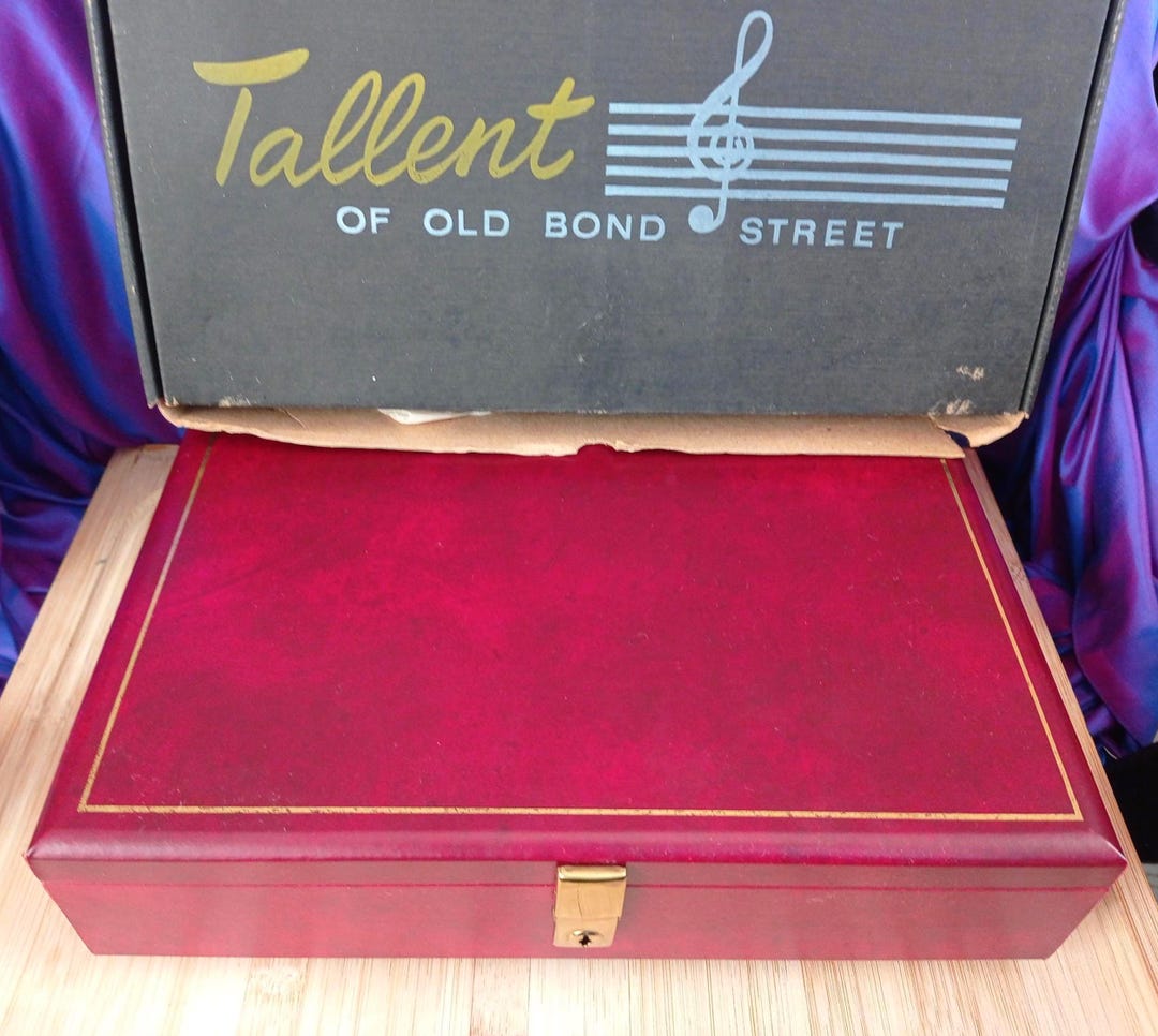 Musical Jewellery Box With Original Key and Gift Box. Tallent of Old ...