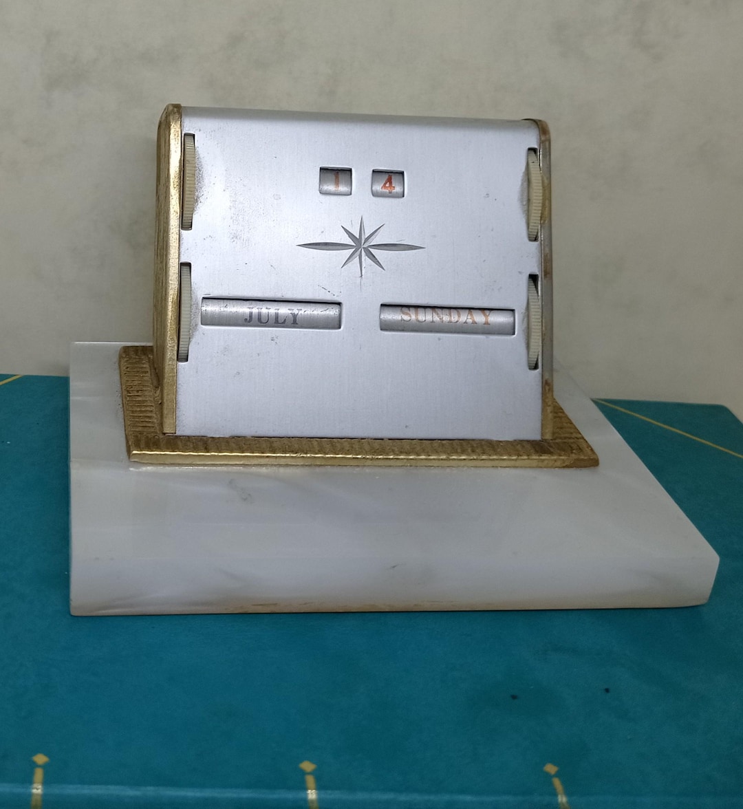 Perpetual Calendar. Art Deco Style. Desk Must Have. English Classic ...