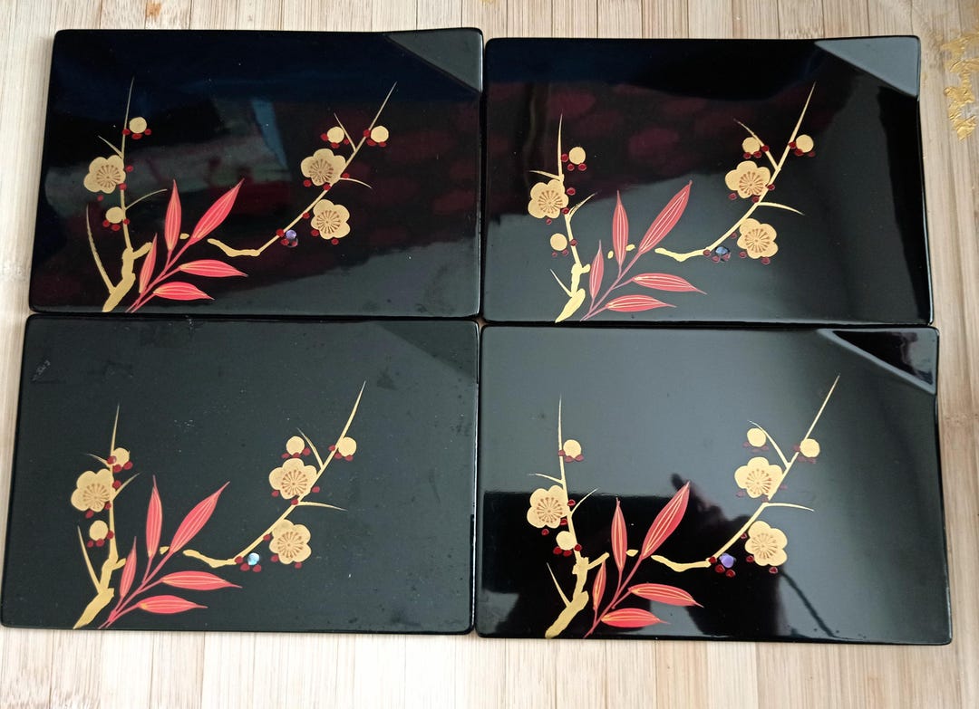 Japanese Lacquer Set of Four Plates . Gold & Red on Black Design ...