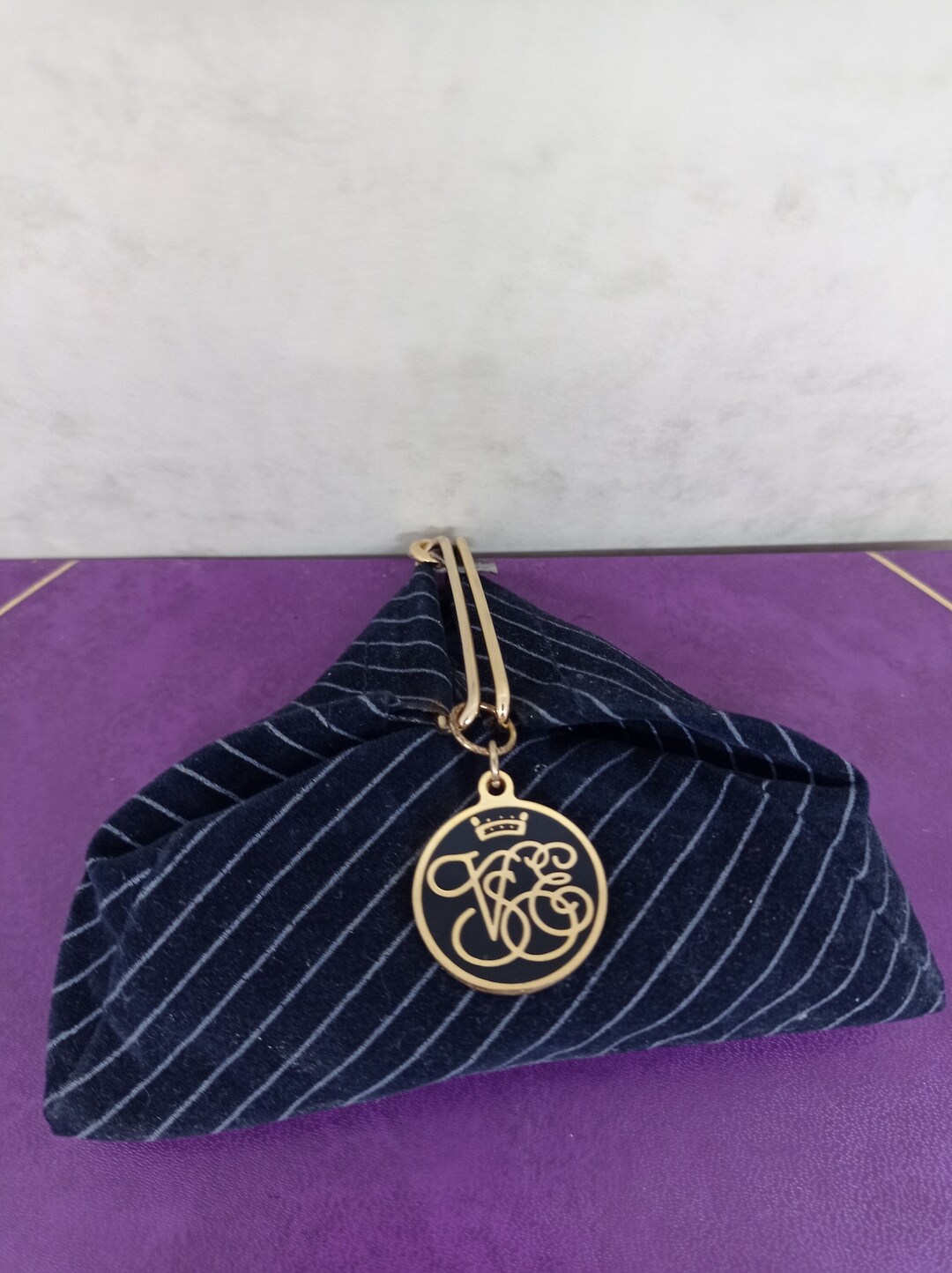 Orient Express Purse. Luxurious Design With Opulent Design. Wonderful ...