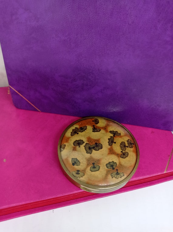 René Lalique Powder Compact. Coty Paris Puffs Design.… - Gem