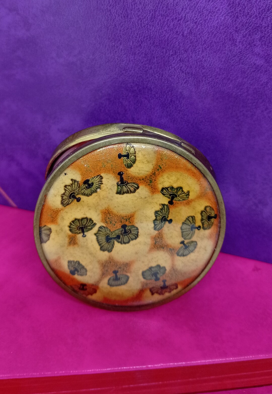 René Lalique Powder Compact. Coty Paris Puffs Design. C1930s. French ...