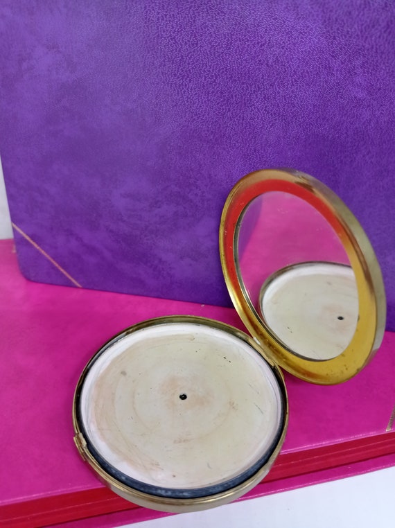 René Lalique Powder Compact. Coty Paris Puffs Design.… - Gem