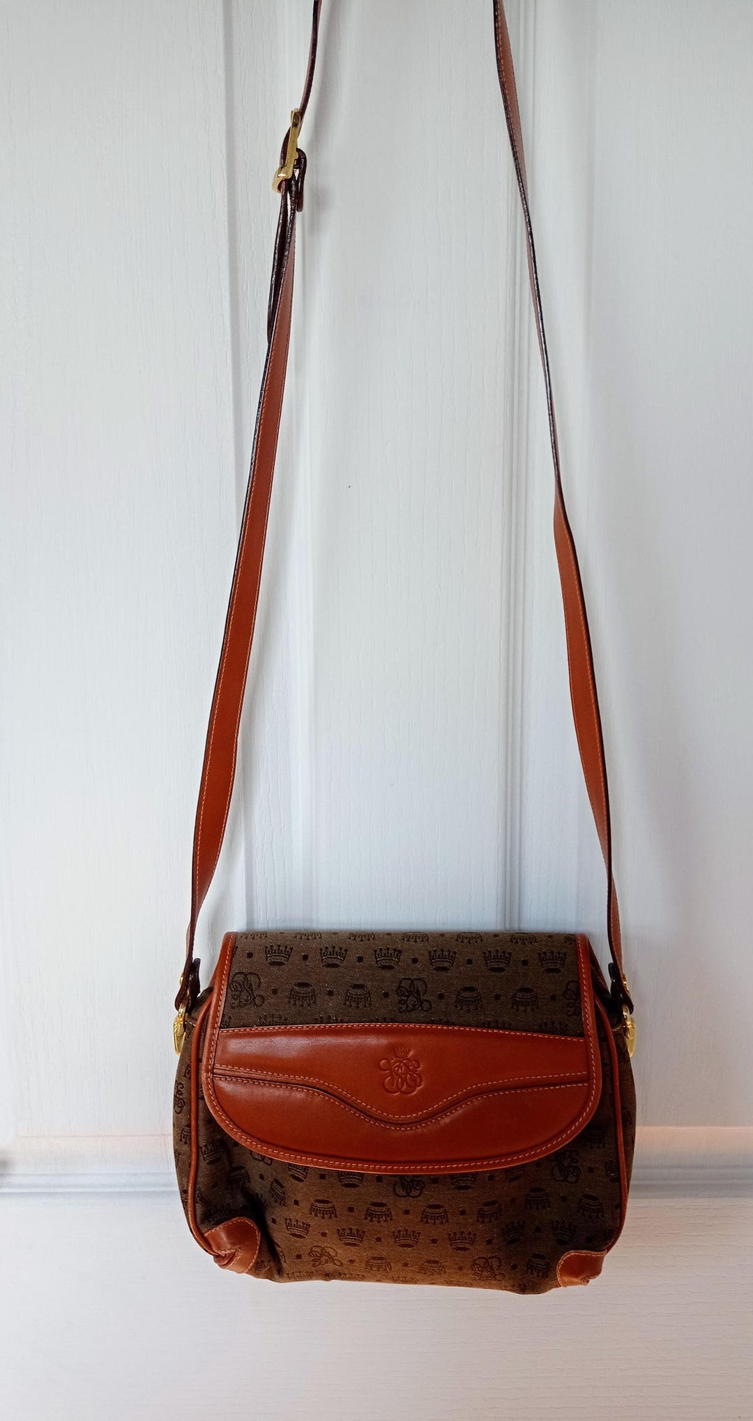 Venice Simplon Orient Express Leather Handbag. Gold and Brown Luxurious ...