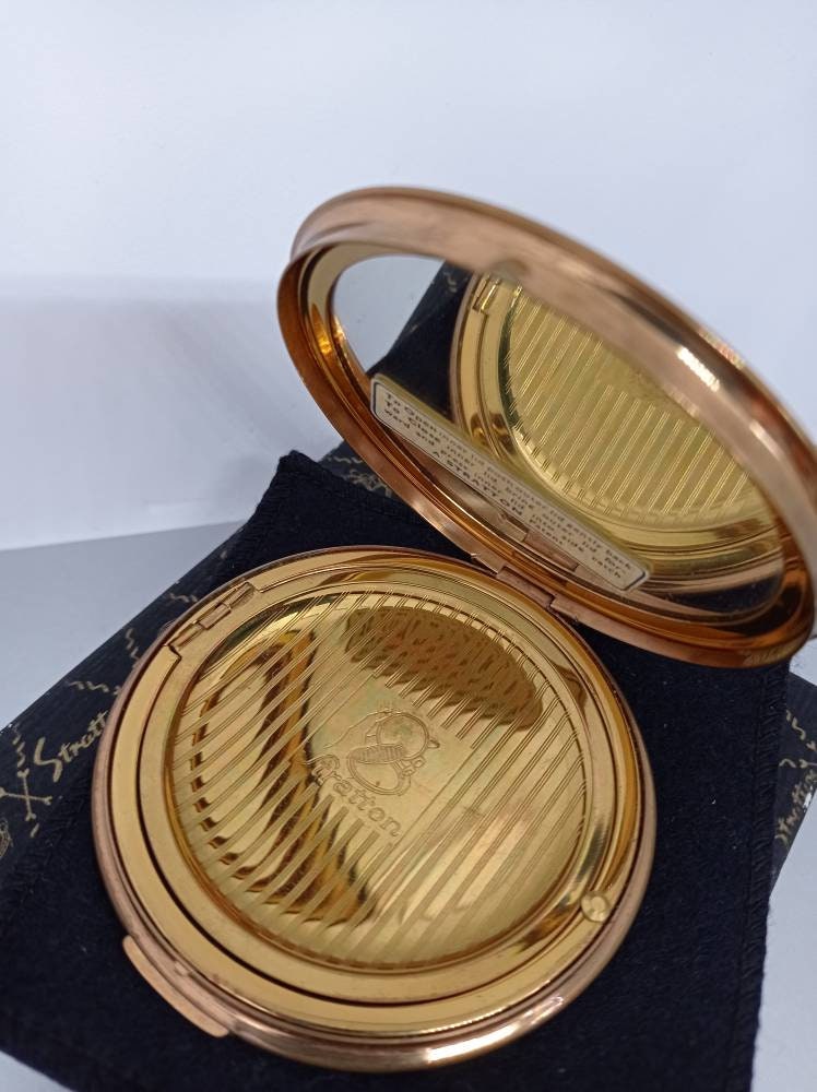 British Crown Powder Compact c1953. Luxury Gift Idea for | Etsy