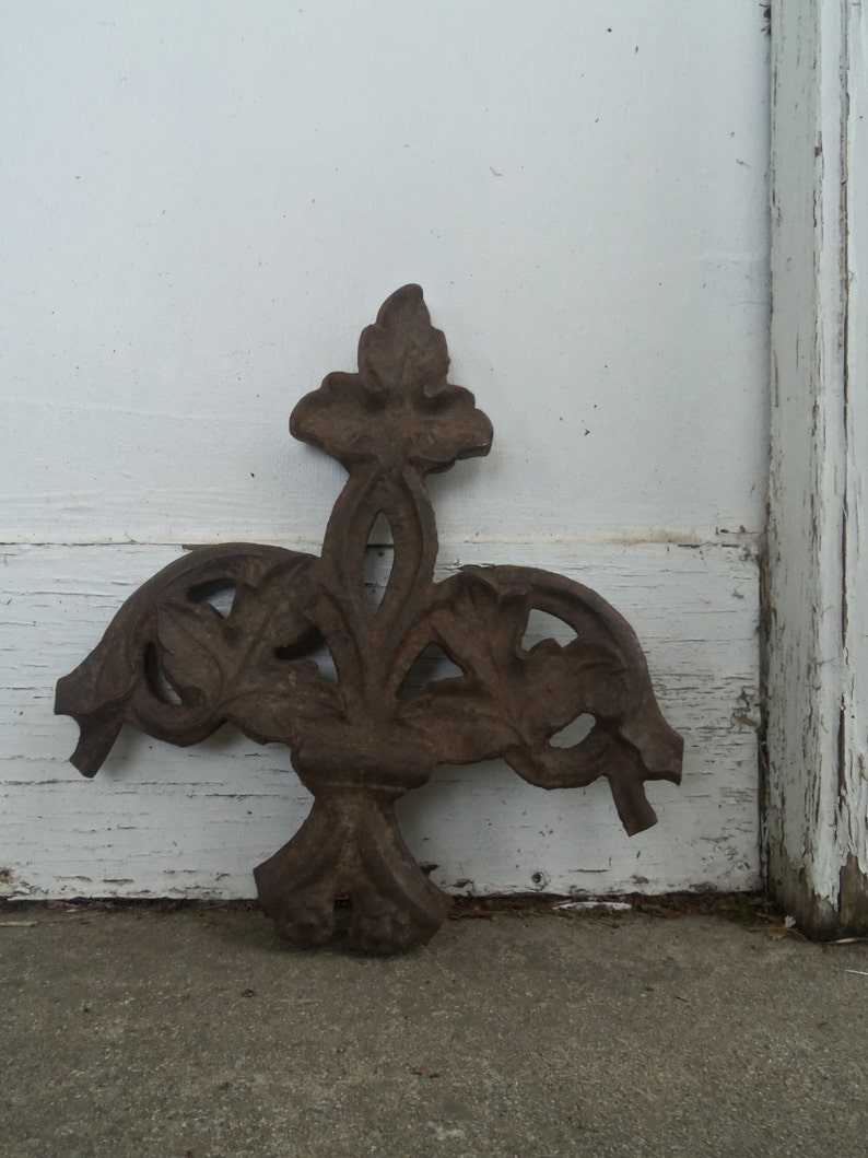 Antique Cast Iron Maple Leaf Decor | Etsy