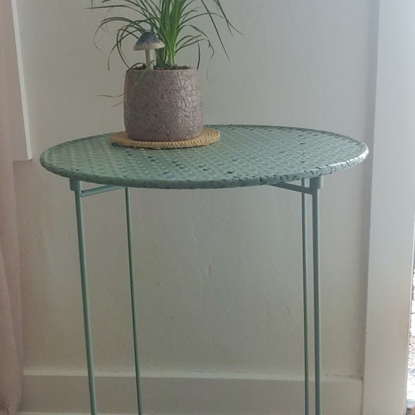 Metal Plant Stand - Etsy