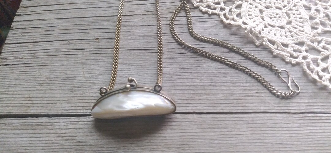 Antique Victorian Shell Purse Necklace - Etsy