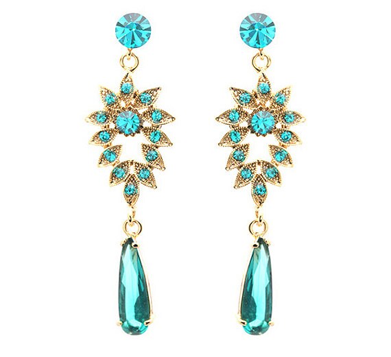 Items similar to Bluegreen dangle earring (1pair) Prom earrings, party ...