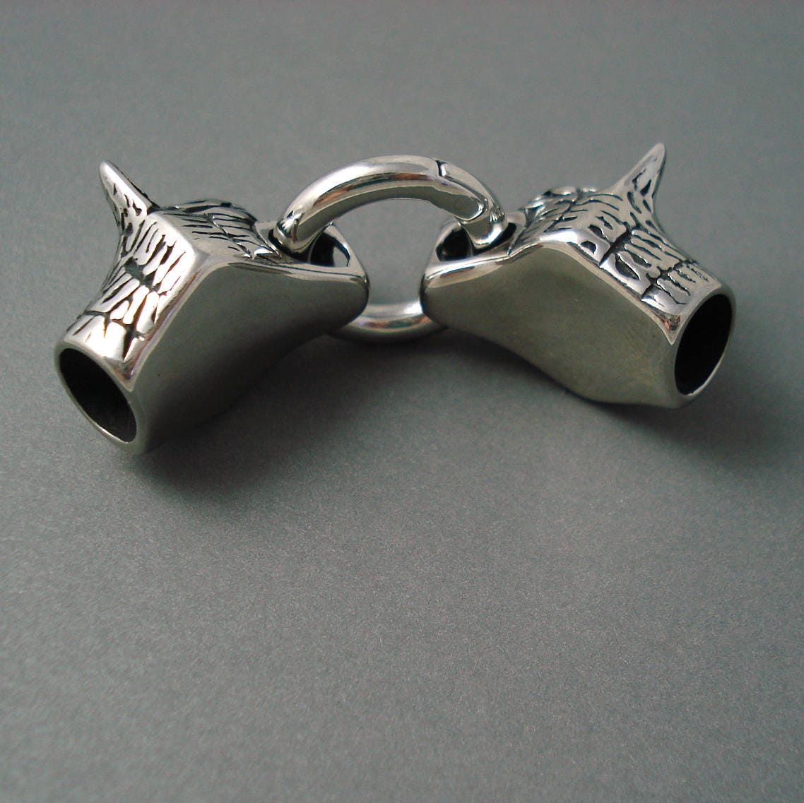 Wolf End Caps With Donut Clasp, Stainless Steel 8MM Inside Diameter ...