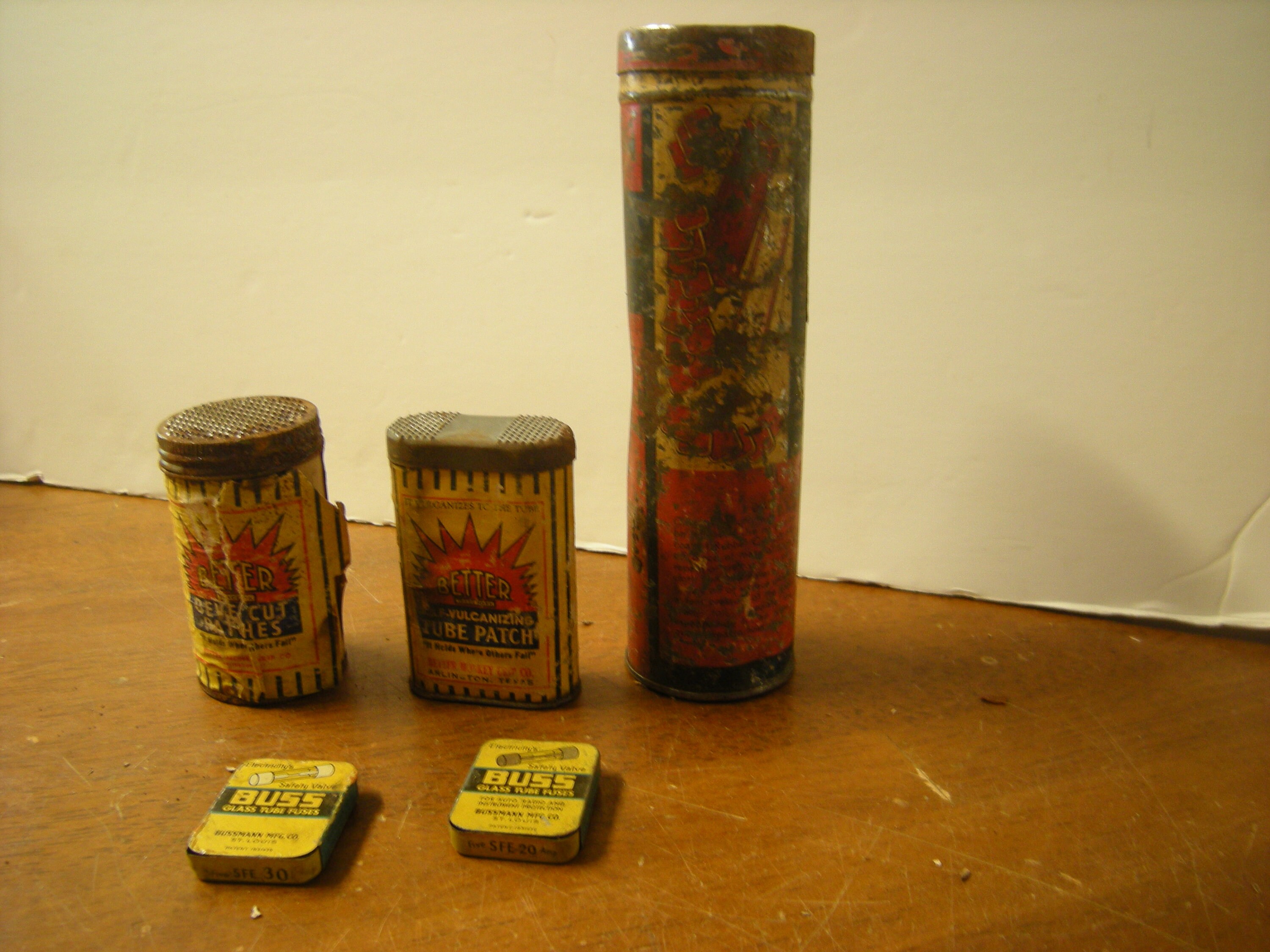 5 Old Tins-bevel Cut Patches-tube Patch-2 Fuse Tins-long Red Tin ...