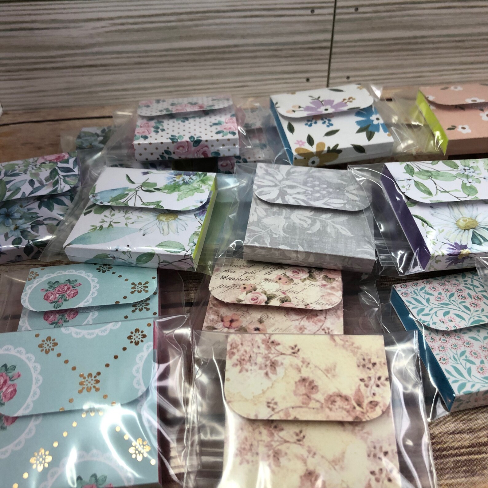 Covered Sticky Pads, 2" X 2" Sticky Note Pads, Decorative Note Pads ...