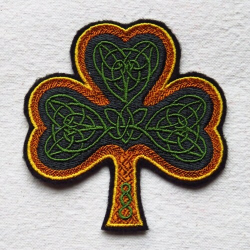 CELTIC CROSS PATCH Iron-on Embroidered Irish Green Applique | Etsy