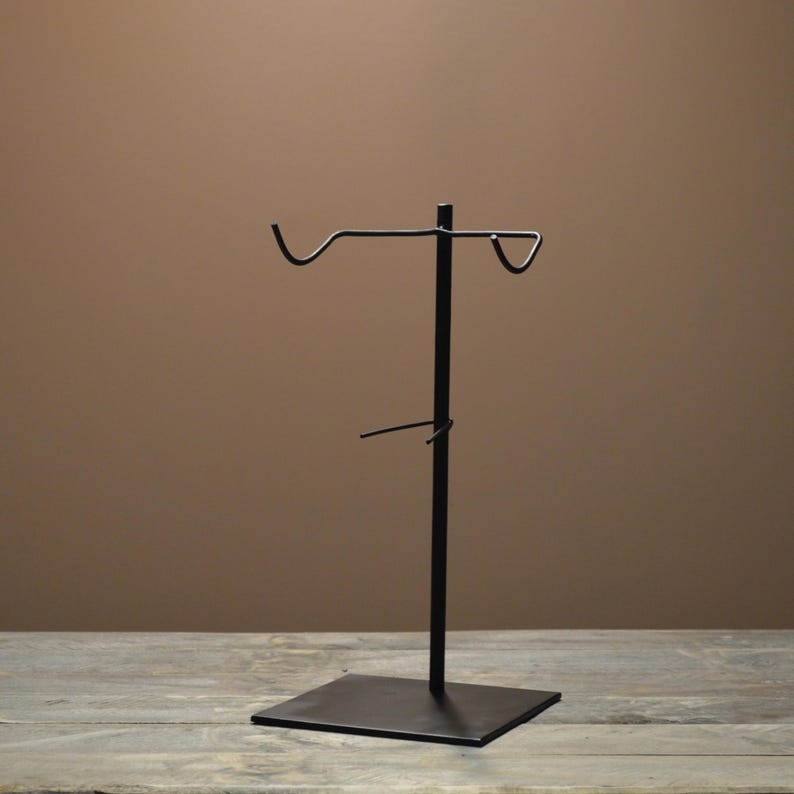 18” Metal Display Stand for Skull - 7x8" Base - Etsy