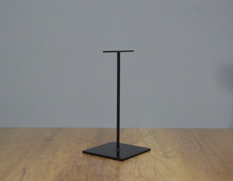 6 T Style Metal Display Stand for Sculptures 4x4 Base - Etsy