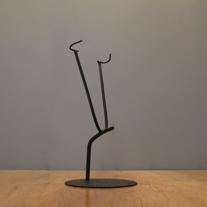 13 High y Style Metal Display Stand for Flat Masks and Other Sculptures ...