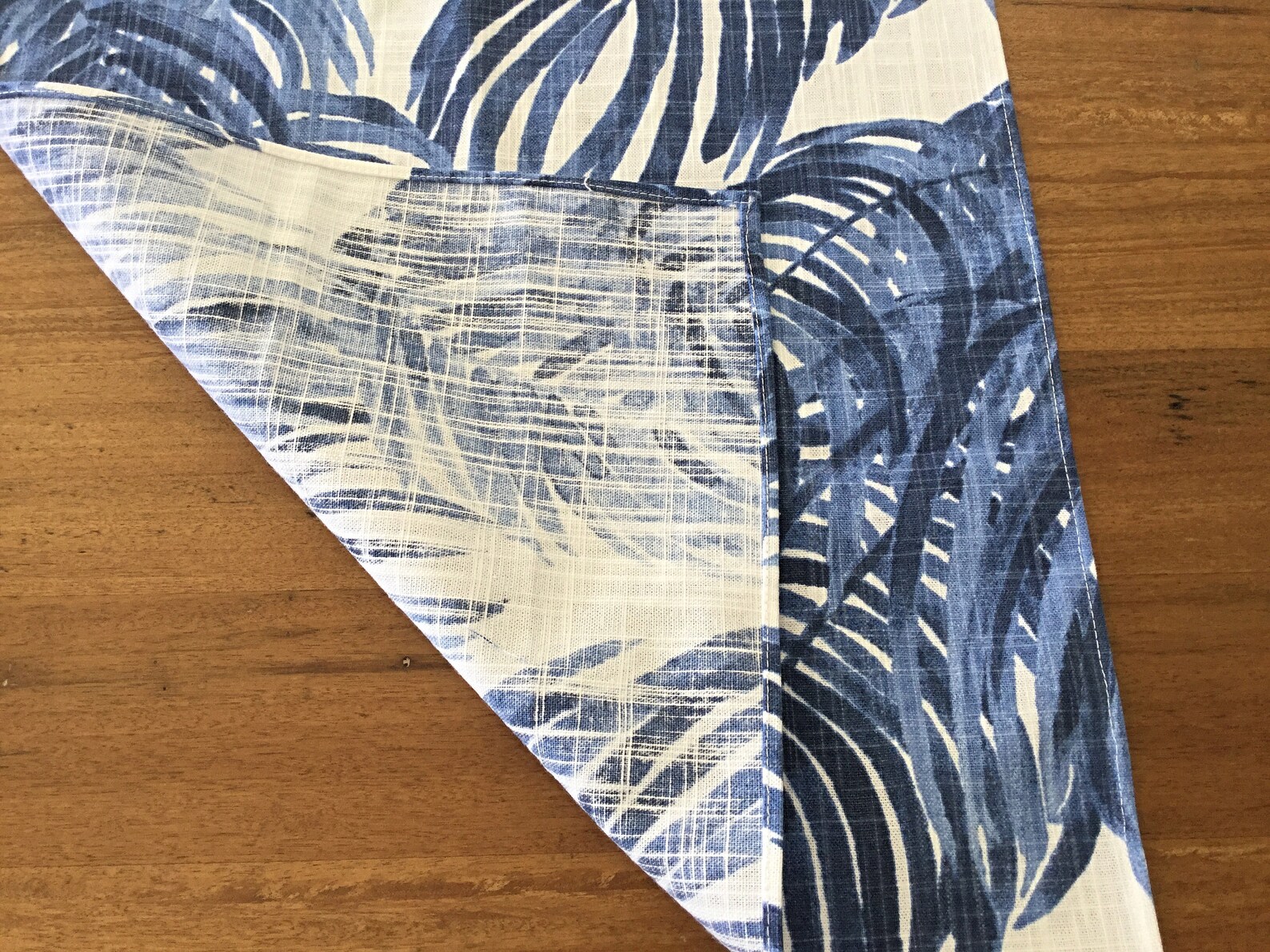 Palm Leaves Tropical Table Runner Coastal Style, Beach House Decor ...