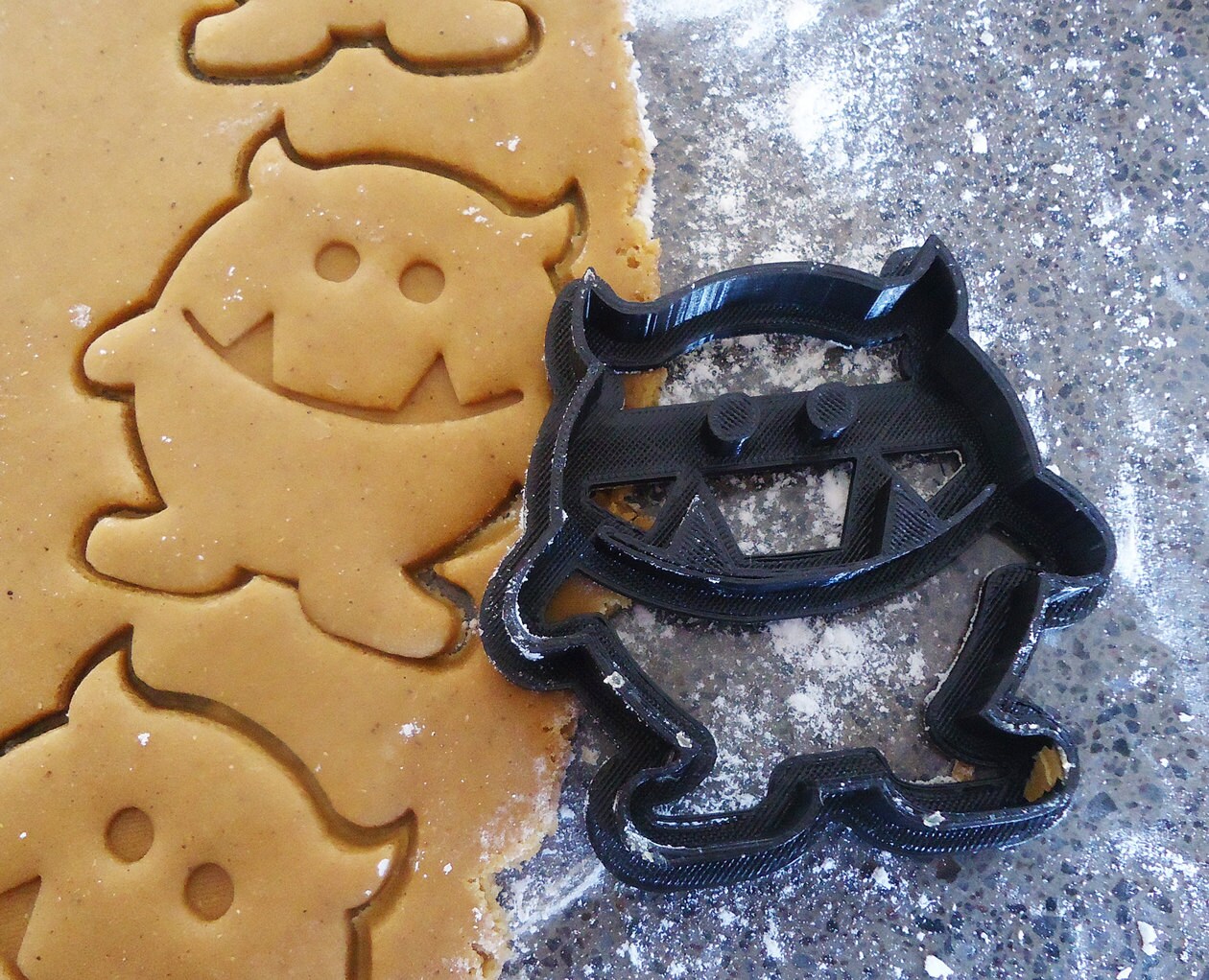 3D Printed Monster Cookie Cutter - Etsy