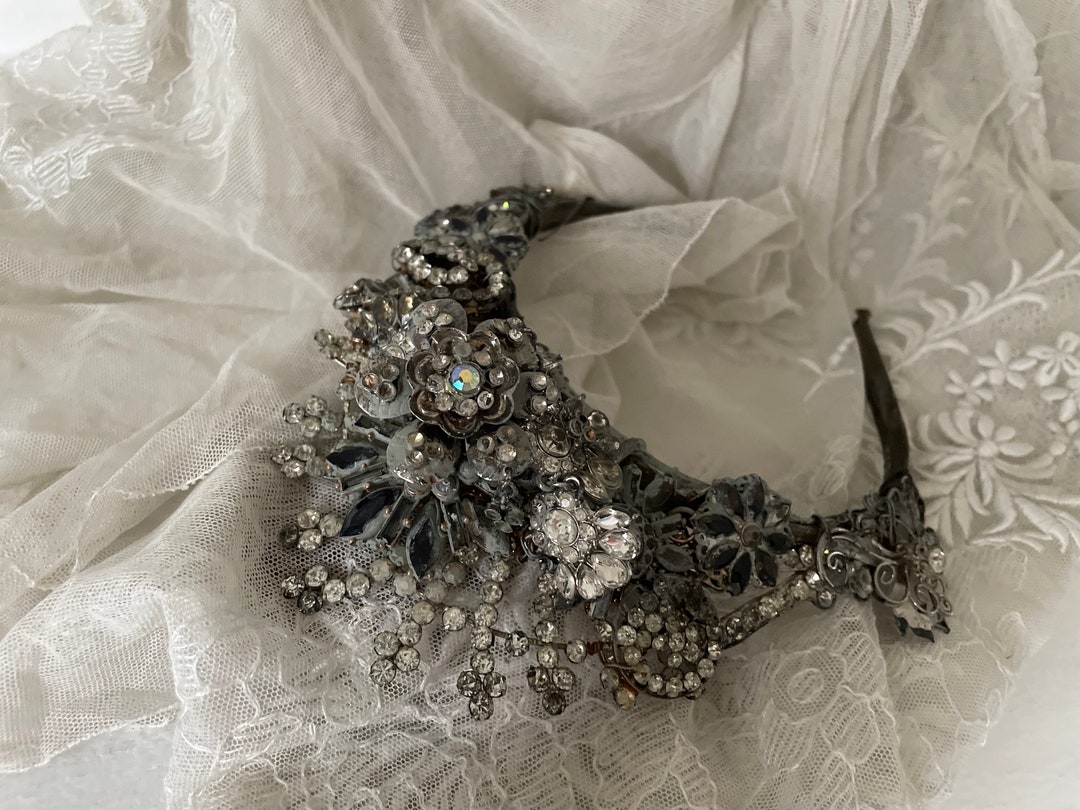 Handmade Diamanté Encrusted Vintage Pewter & Grey Bridal Tiara Interior ...