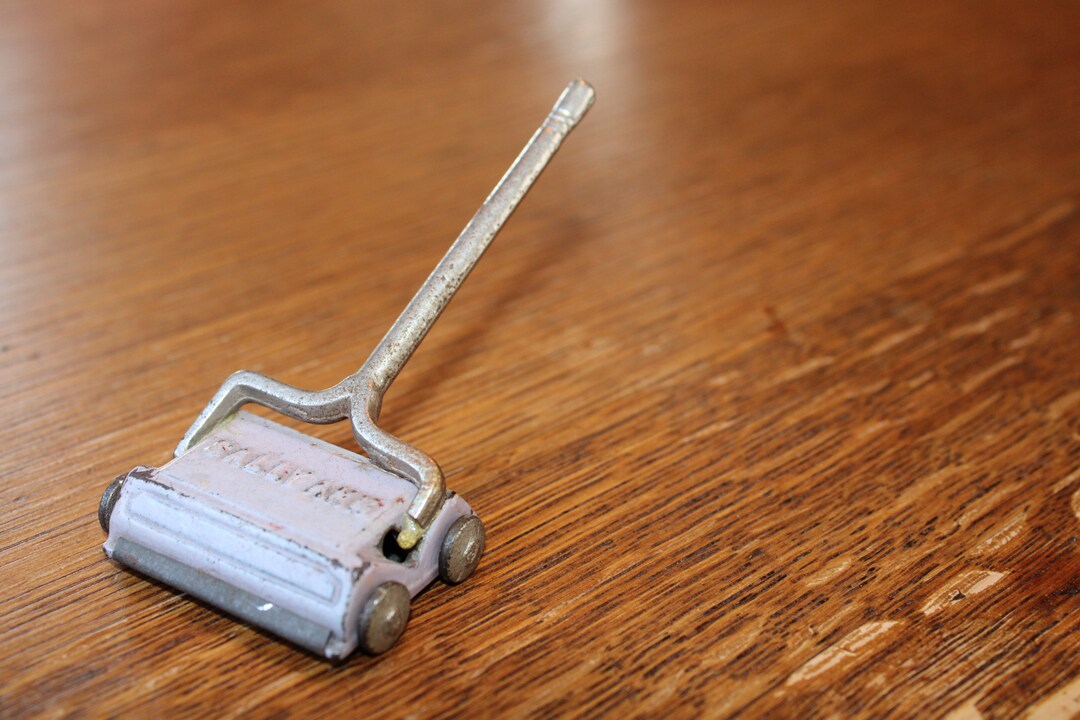 Vintage Dollhouse Sally Ann Cast Iron Sweeper - Etsy