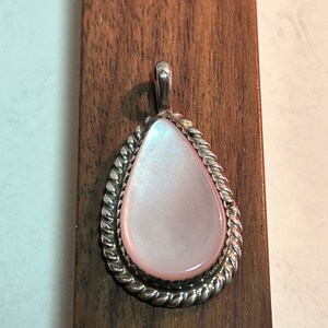 Navajo Pink Mussel Sterling Pendant Cynthia Begay 925 Silver Pendant ...