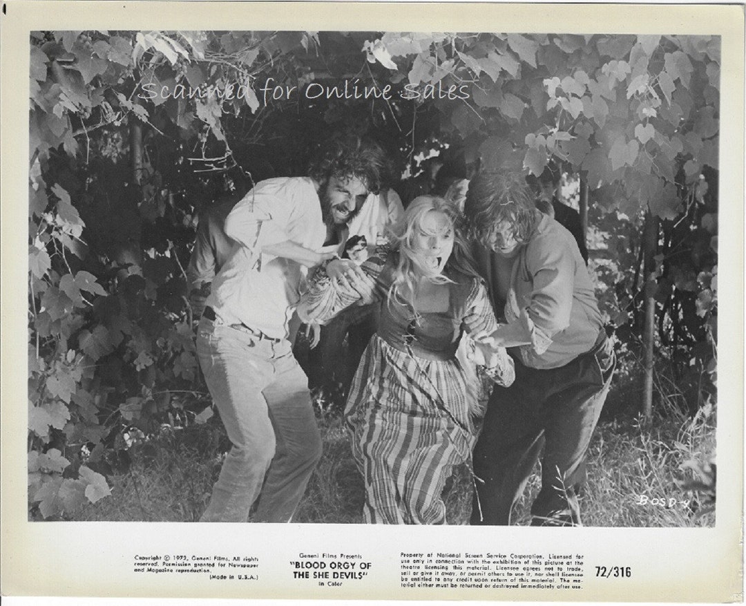 Blood Orgy of the She Devils Lila Zaborin Tom Pace Victor Izay 8x10 Original Photo - Etsy
