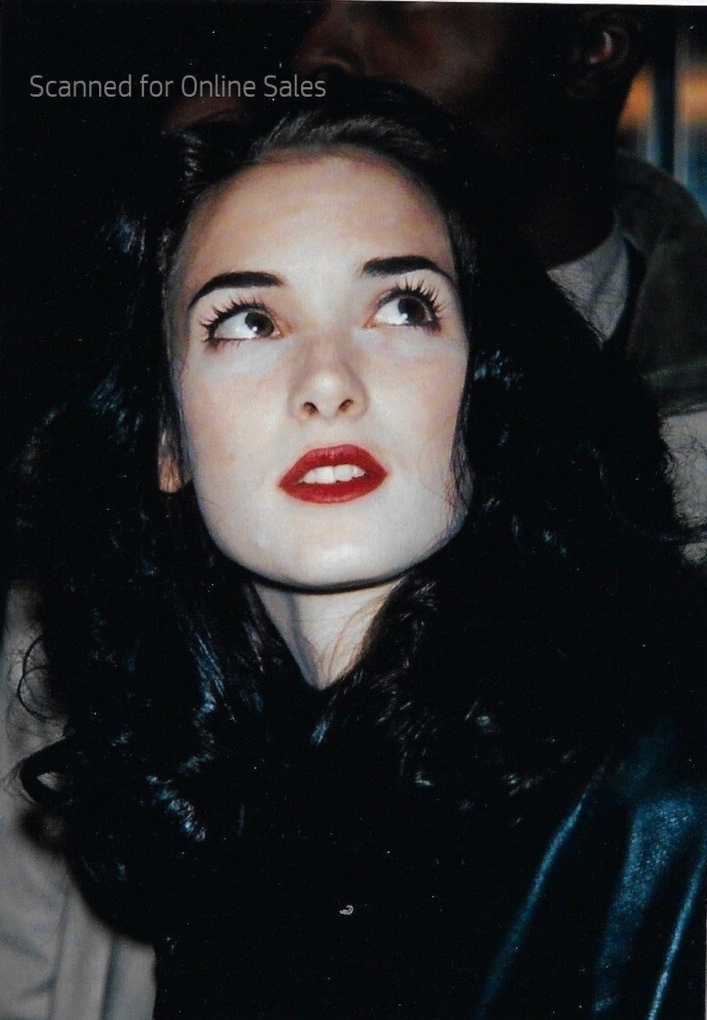 Winona Ryder Beautiful in Crimson Red Lipstick 4x6 Photo - Etsy