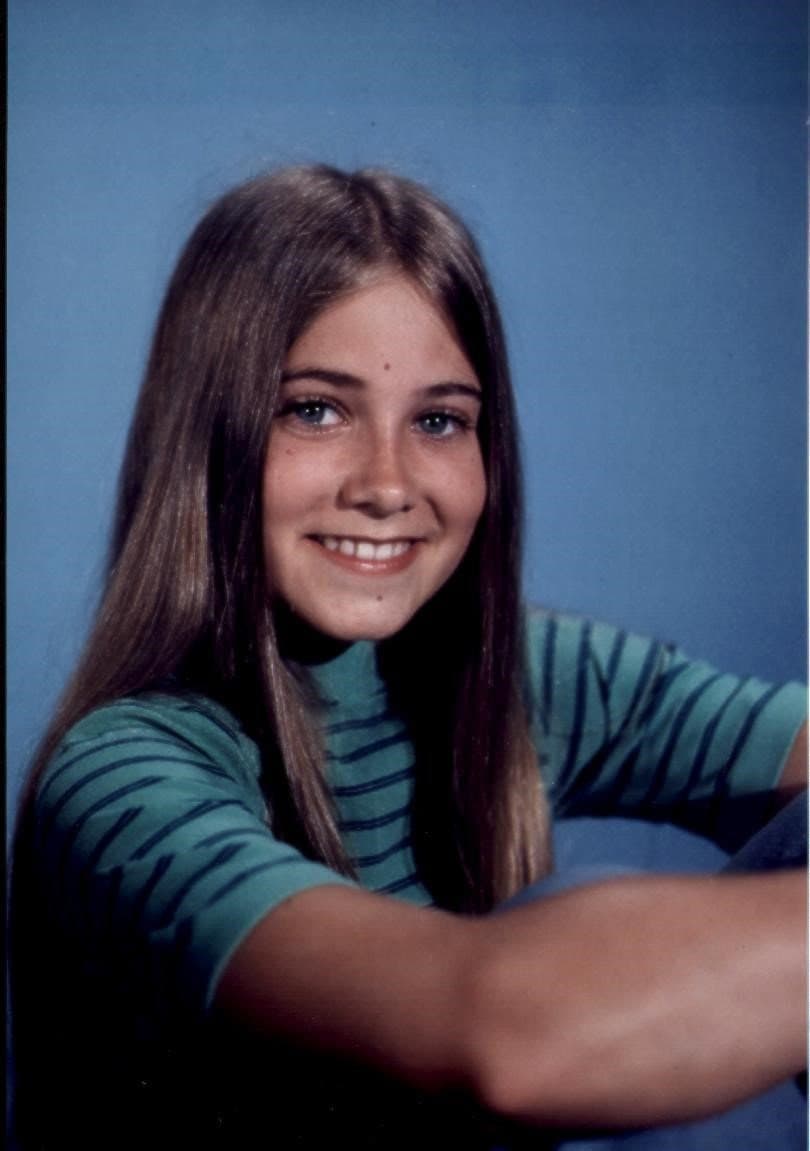 Maureen Mccormick Swimsuit