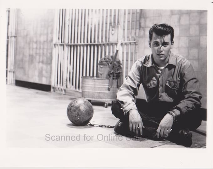 Cry Baby Johnny Depp Sits in Jail 8x10 Photo - Etsy