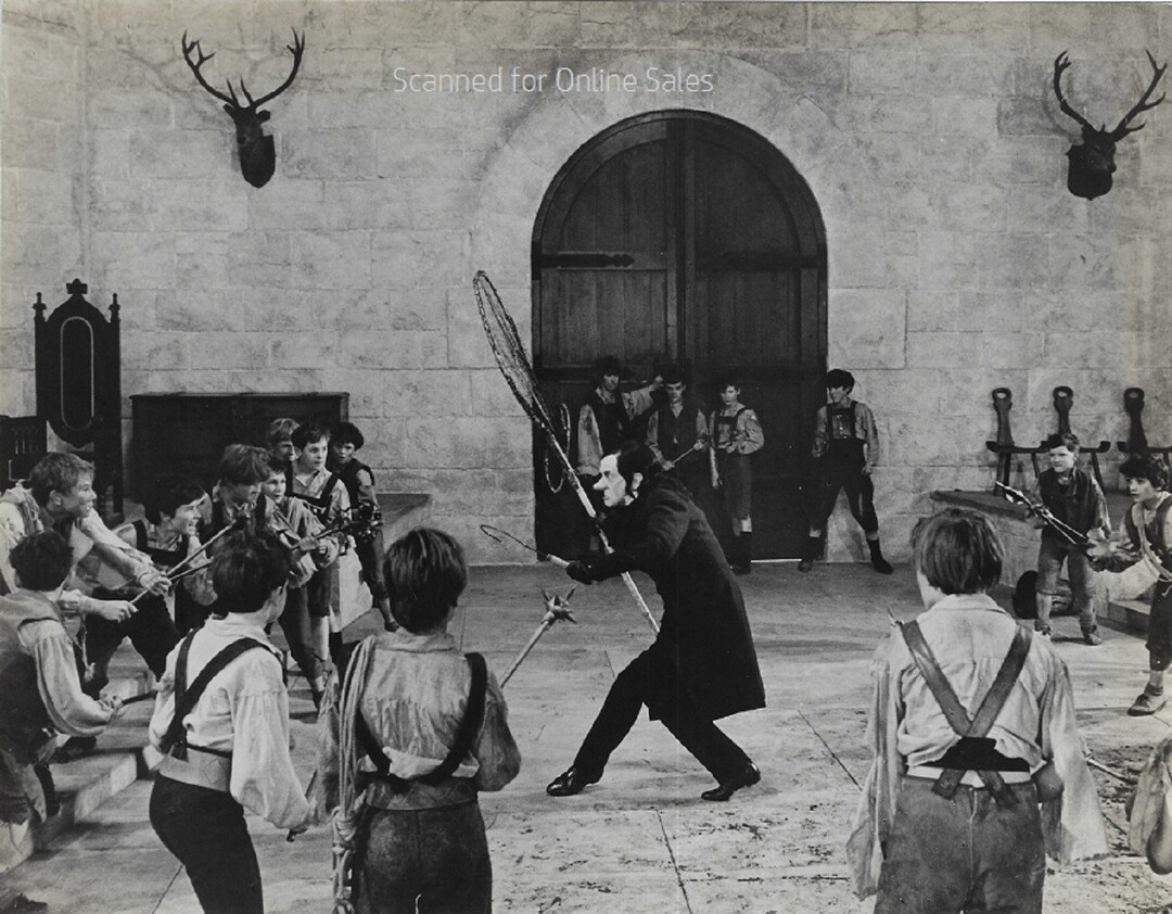 Chitty Chitty Bang Bang Children Surround Robert Helpmann 8x10 Photo - Etsy