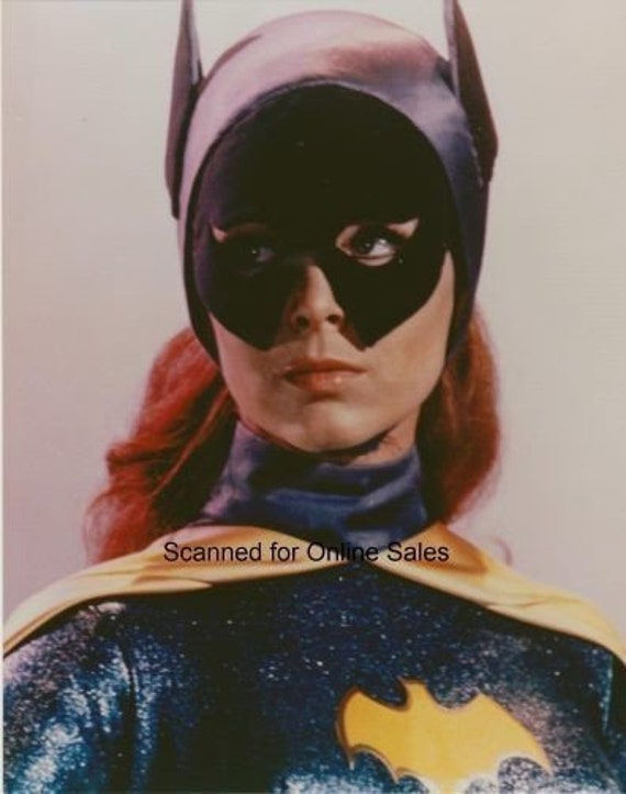 TV Batman Yvonne Craig Batgirl 8x10 Photo | Etsy