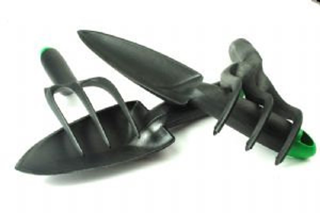 Proops Set of 4 Assorted Garden Tools. Cultivator, Potting Trowel, Fork ...