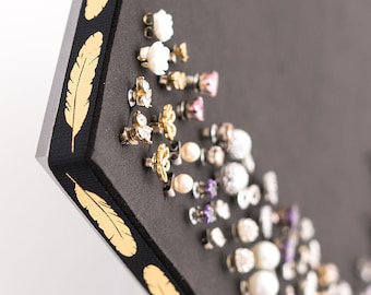 Feather display | Etsy