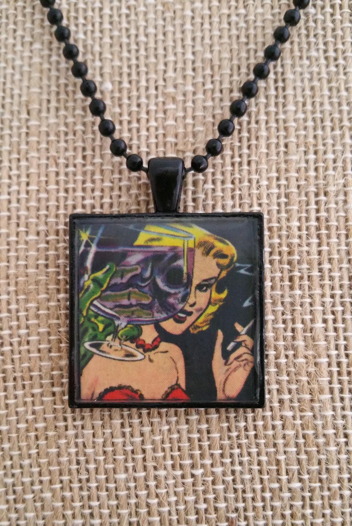 Smoking Hot Skully Chick Skull Pendant Necklace - Etsy