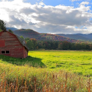 Rustic Red Barn With Fall Foliage Photograph - Autumn Leaves and Fall ...