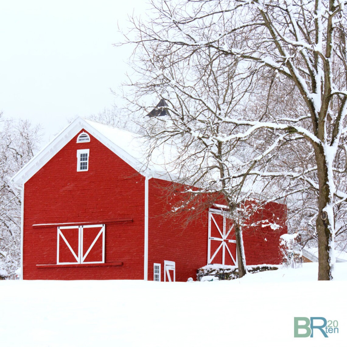 Red Barn in the Snow Photograph Winter Snow Snowy Red Barn - Etsy