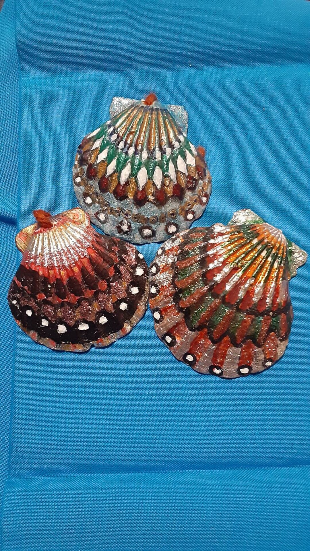 Hand Painted Seashells in Custom Color Theme Lots Hand Painted Shells ...