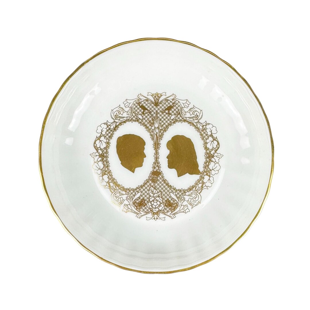 Coalport Porcelain Lmt Ed Dish: Birth of First Daughter of Prince ...