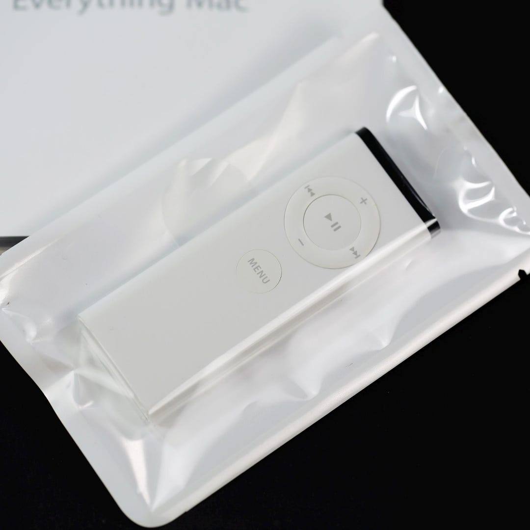 New Apple Original Remote Control for Apple TV, Ipod & Imac MacBook ...