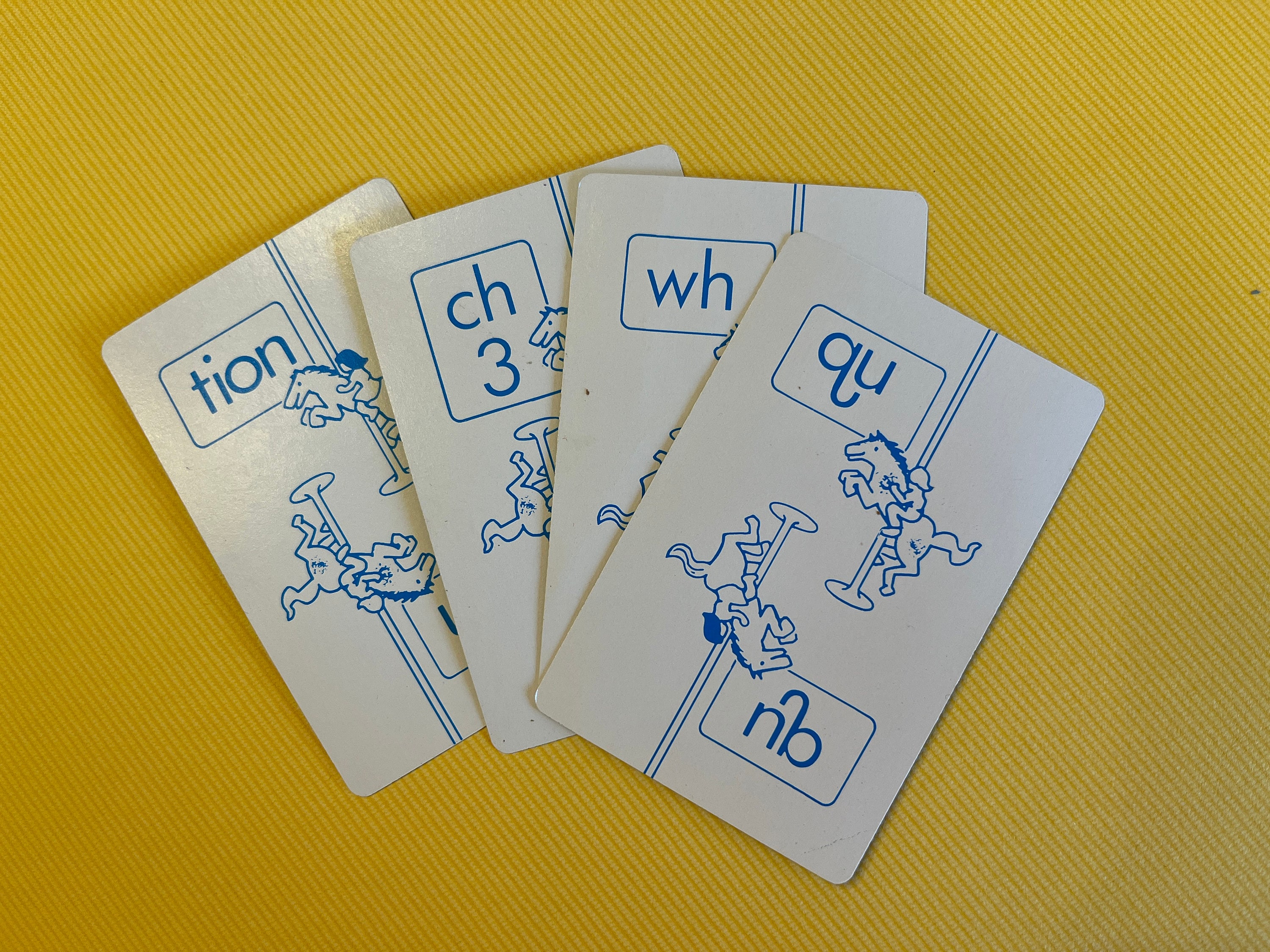 Set of 4 Phonics Cards pick-a-sound From the Merry-go-round - Etsy
