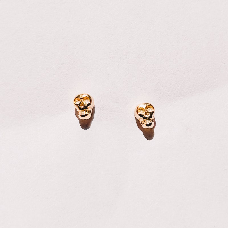 Skull Stud Earrings - Etsy