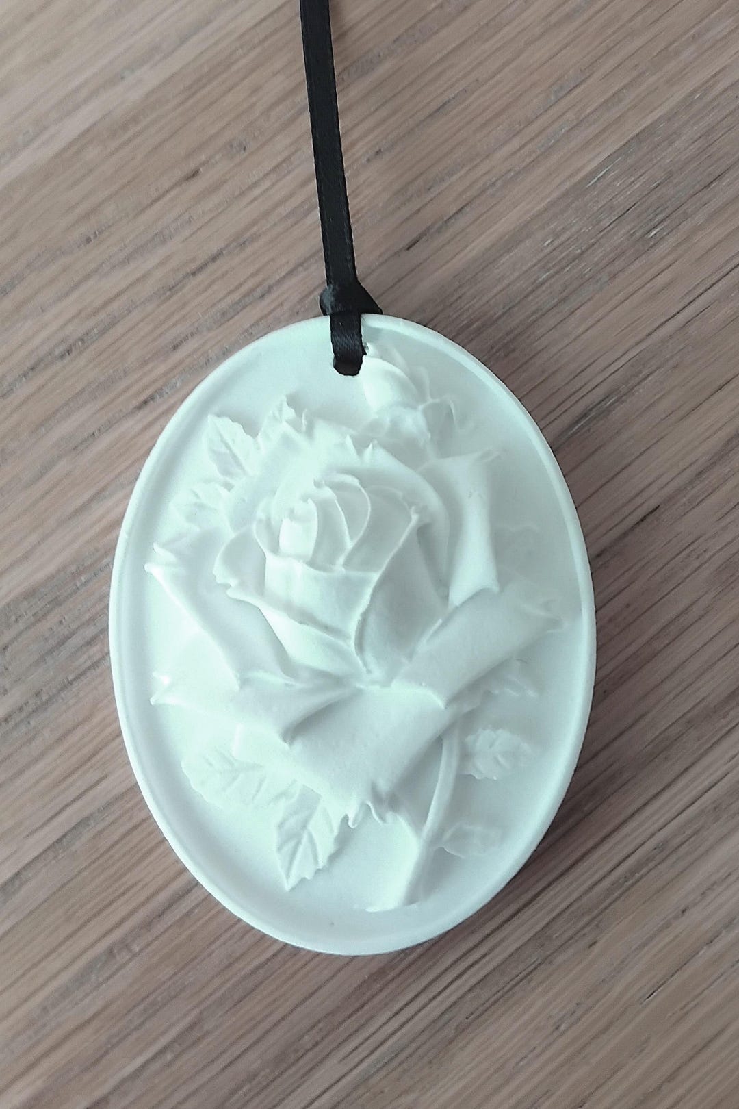 Hanging Aroma Diffuser Tag - Rose Design : Handmade Eco Stone Air ...