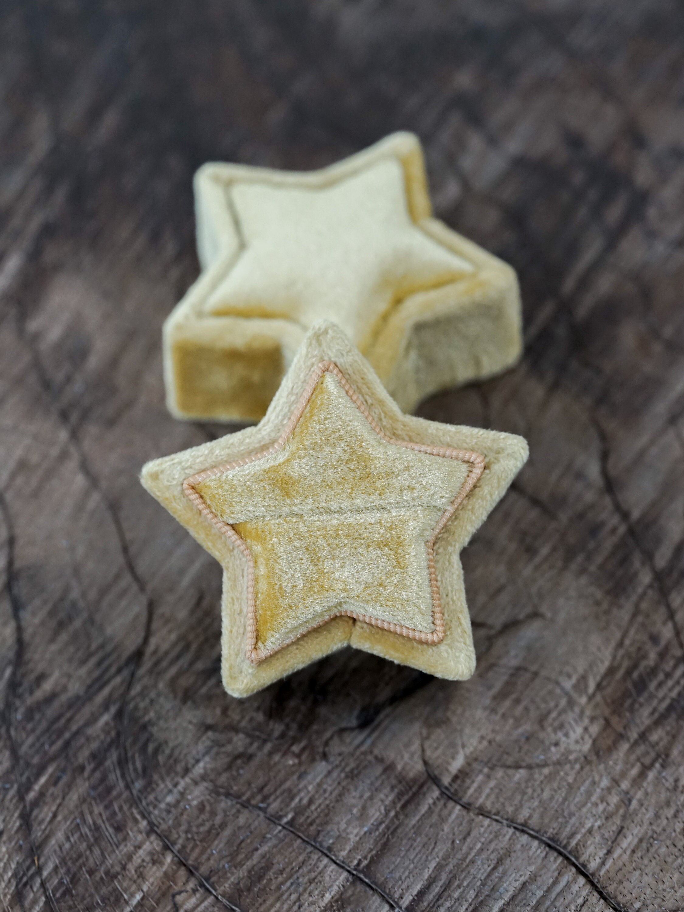 Velvet Star Ring Box in Yellow - Etsy UK