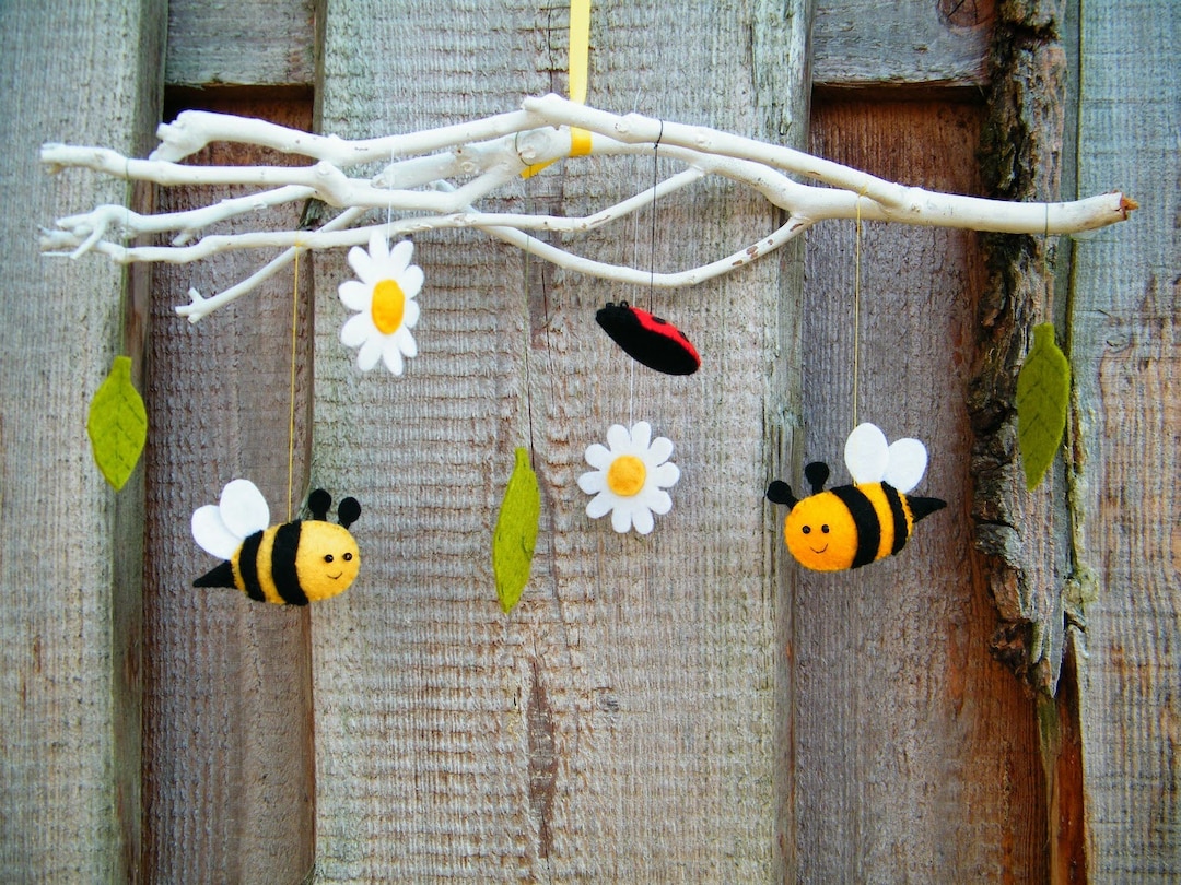 Flowers and Bees - DIY Felt Craft Kit With Pattern - Etsy