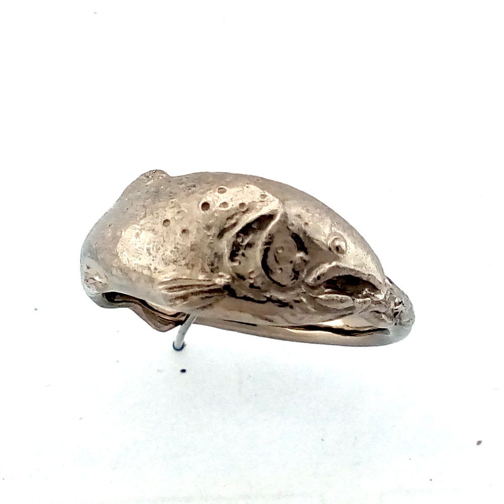 Trout Fish Ring Hand-carved in Hi Detail. Solid 18 K White Gold - Etsy