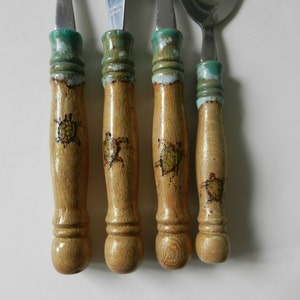 Beach Sea Turtle Wood Silverware Art, Hand Painted Recycled Eco ...