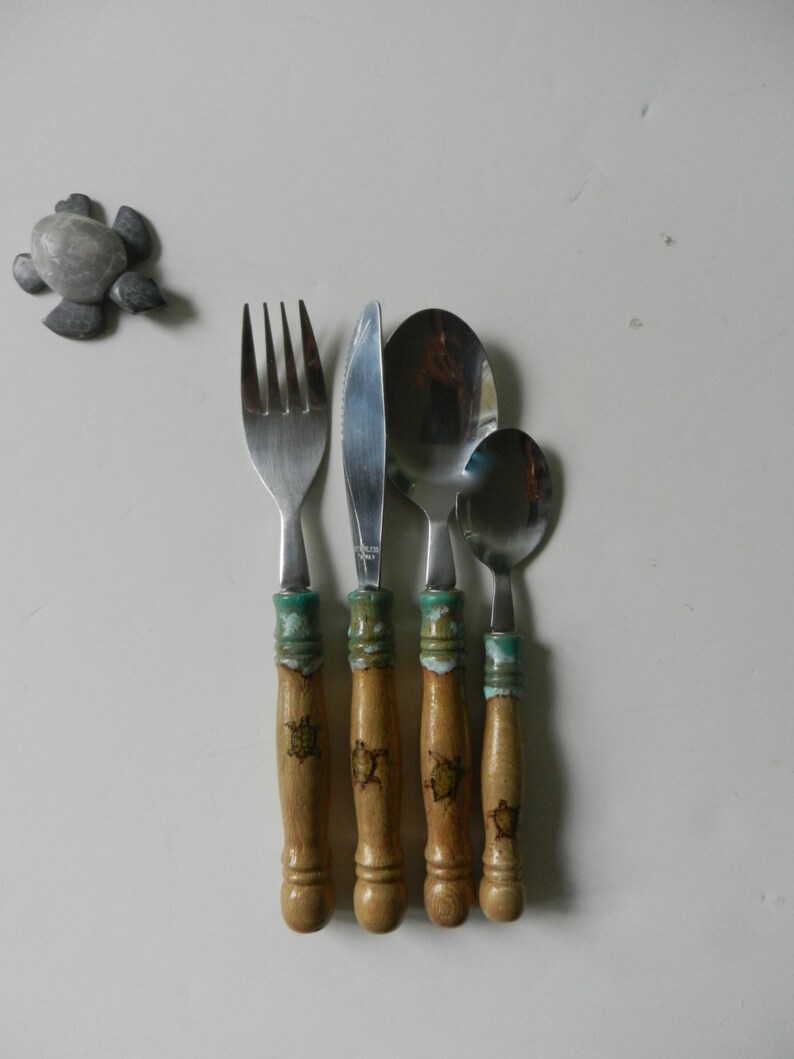 Beach Sea Turtle Wood Silverware Art, Hand Painted Recycled Eco ...