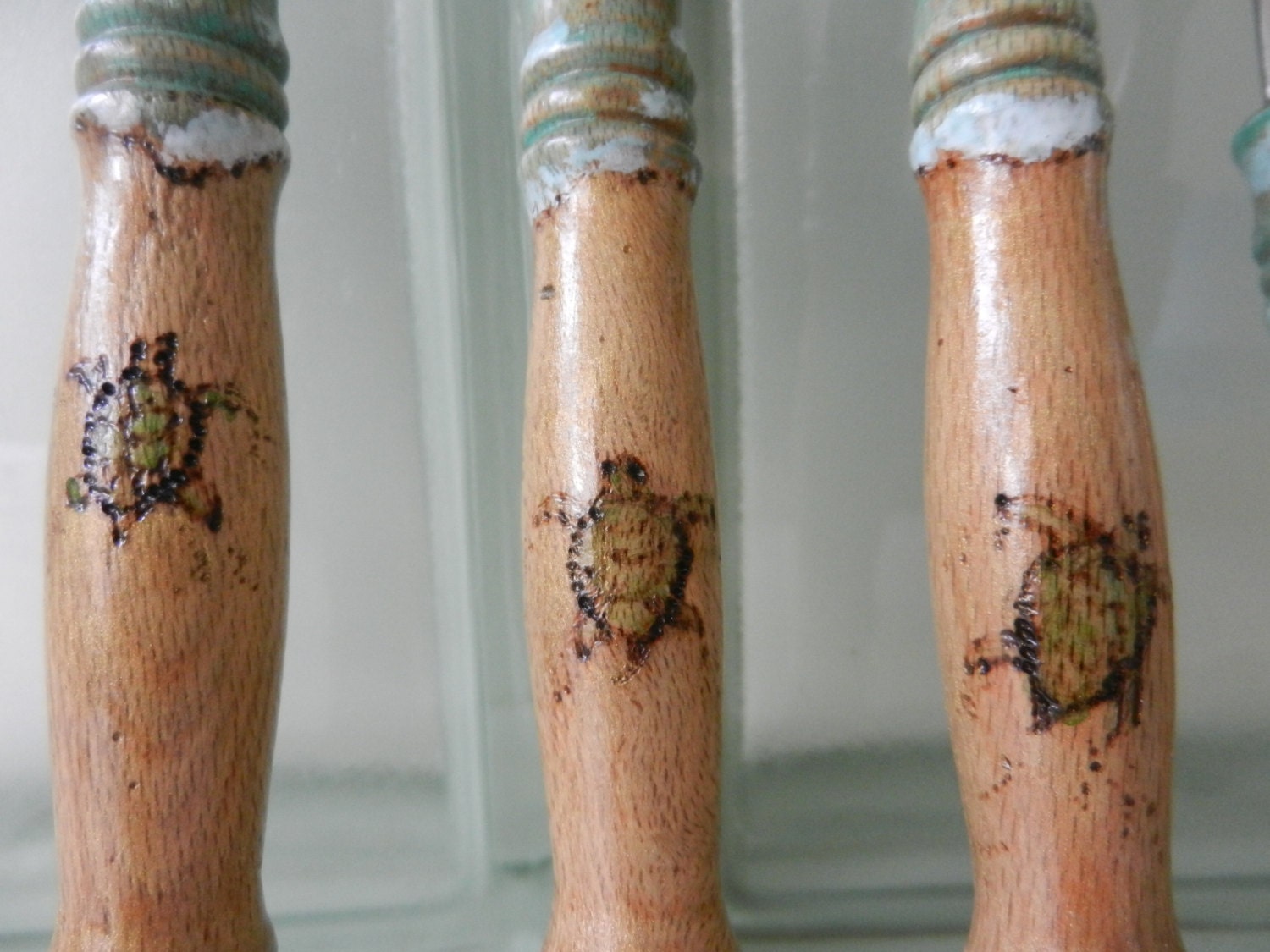 Beach Turtle Wood Silverware Art, Hand Painted 1970's Flatware Set ...