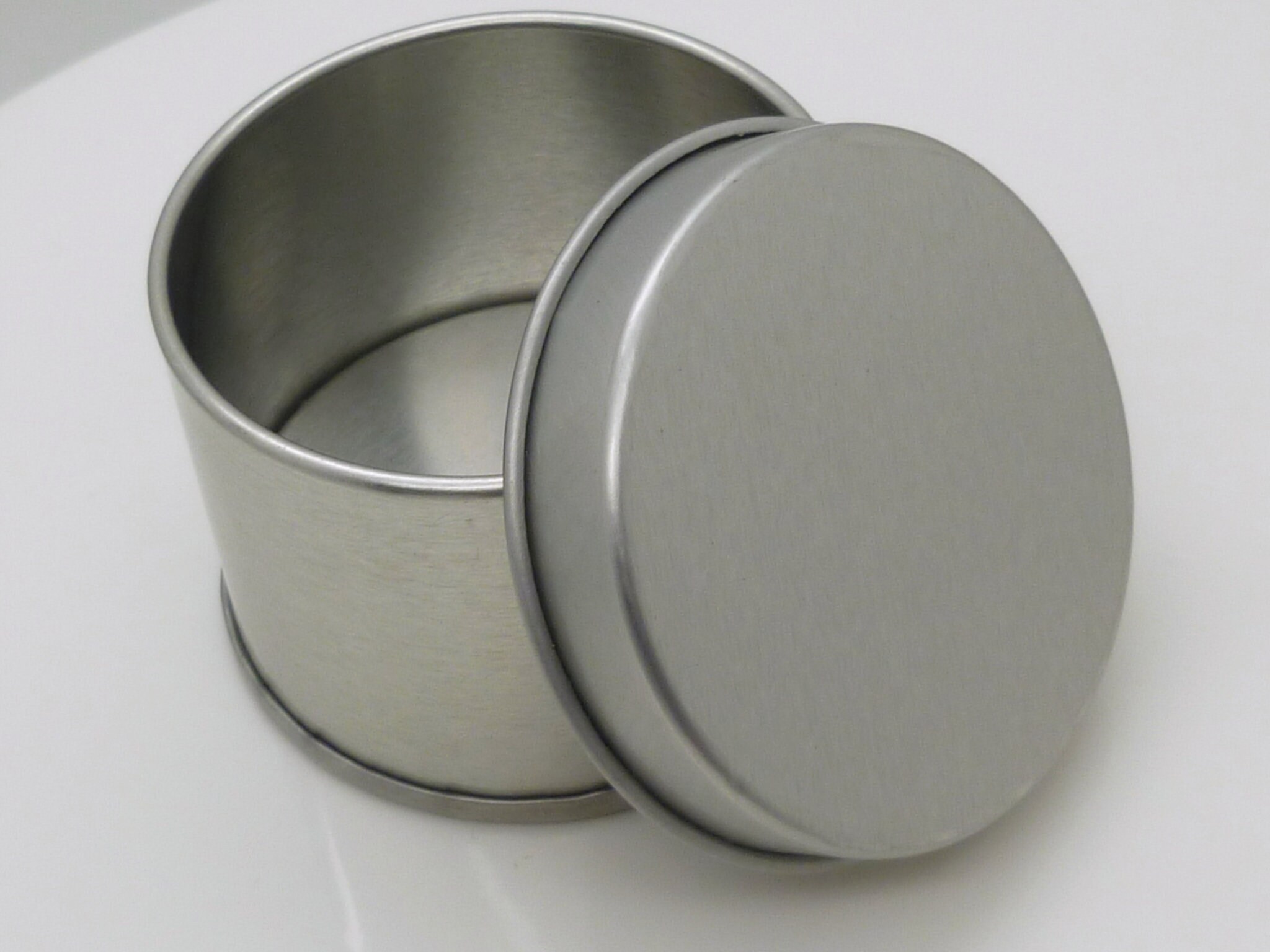2" Round X 1.5 Inches Tall, Trinket Tin for Use With the Bead Pattern ...